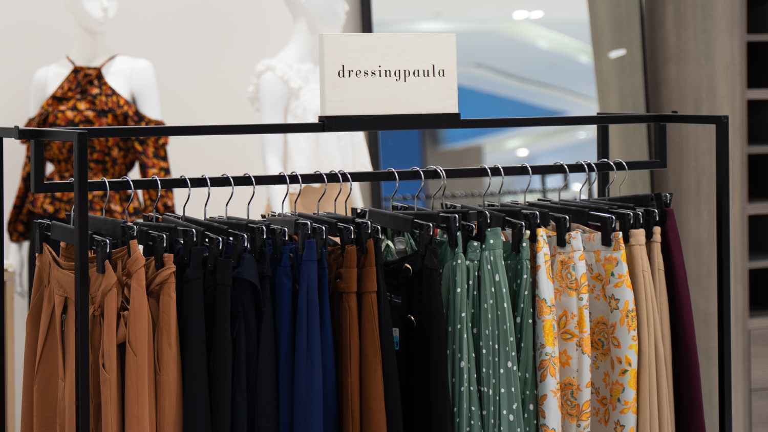 Dressing Paula Klcc at Mary Reilly blog